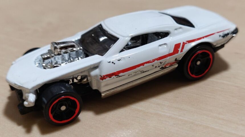 Hot Wheels Project Speeder (Uncarded) White – Crazy 4 Diecasts