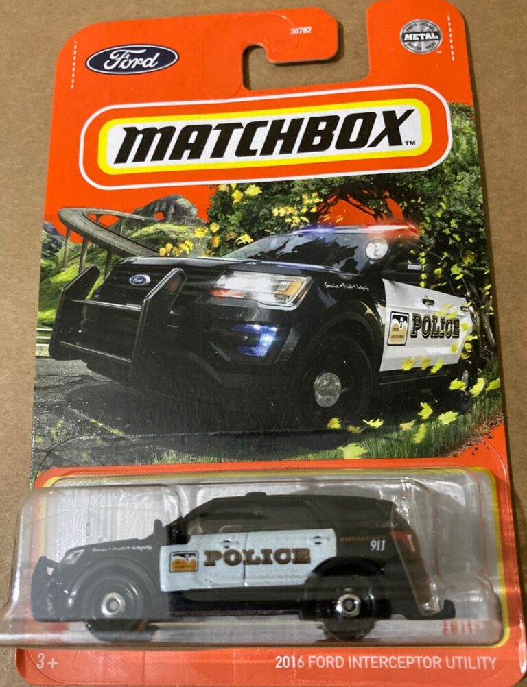 Matchbox – 2016 Ford Interceptor Utility – (GVX75) – Crazy 4 Diecasts