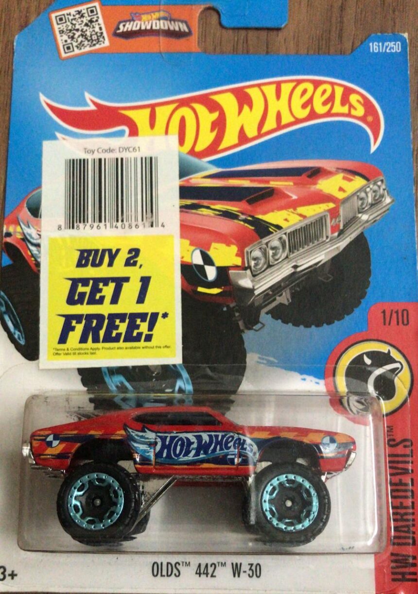 Hot Wheels – Olds 442 W-30 – (DHX52) – Red – Crazy 4 Diecasts