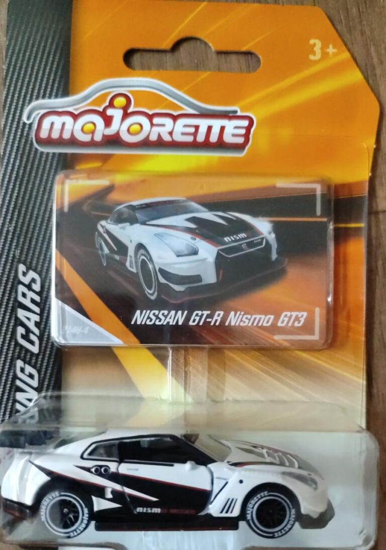 Nissan GT-R Nismo GT3 – Majorette Racing Cars – Crazy 4 Diecasts
