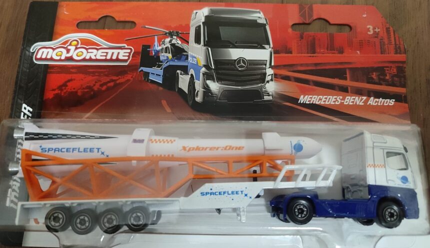 Mercedes Benz Actros (Spacefleet) – Majorette Transporter. – Crazy 4 ...