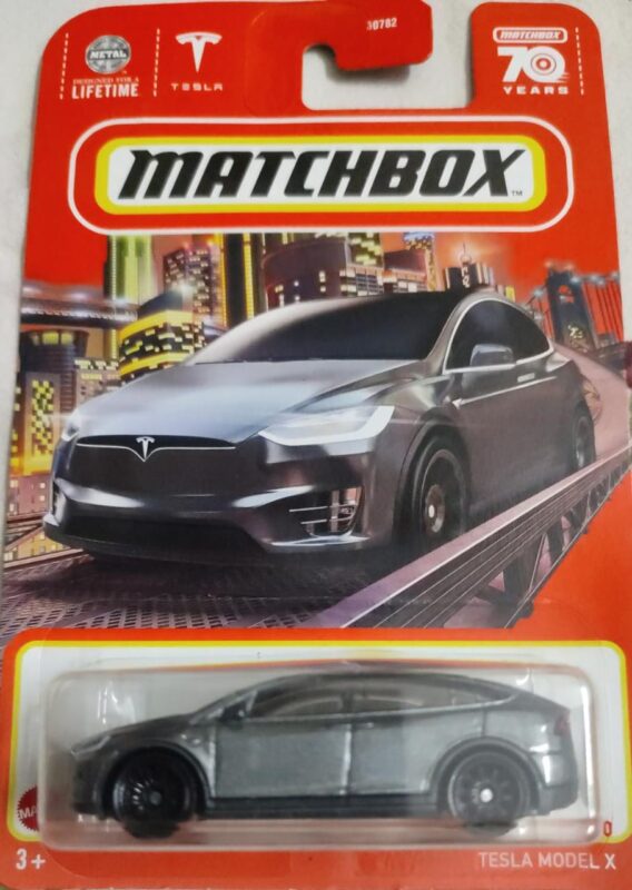 Matchbox – Tesla Model X (HKW60). – Crazy 4 Diecasts