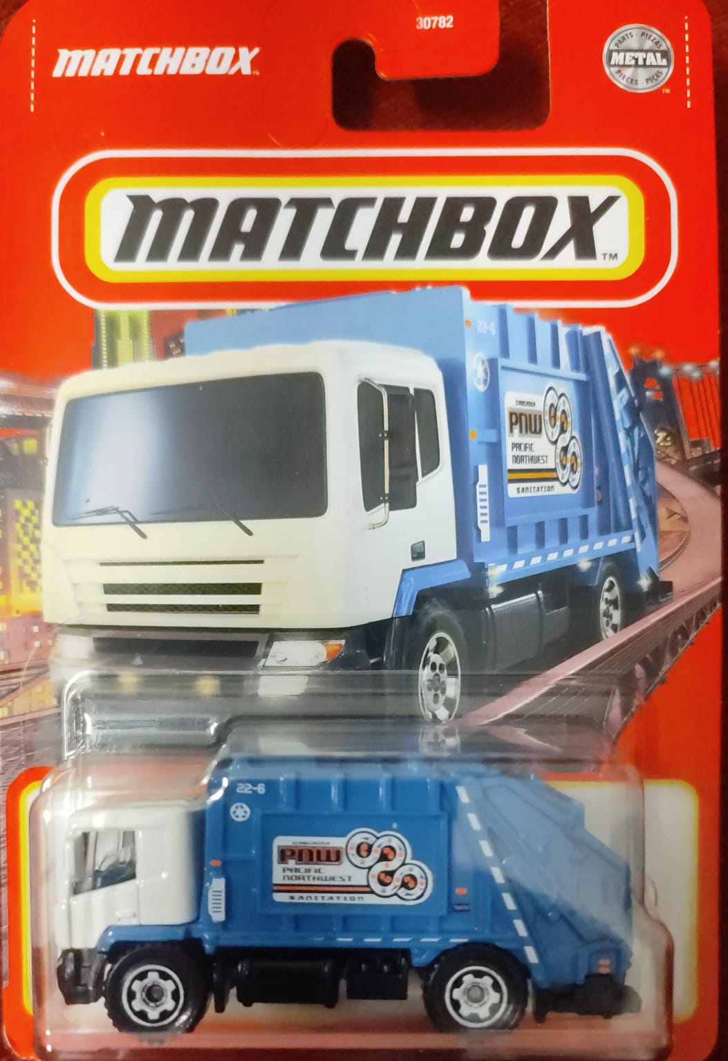 Matchbox – MBX Garbage King – (HFP61) [Imported]. – Crazy 4 Diecasts