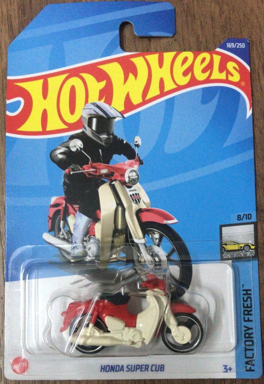 Hot Wheels – Honda Super Cub Custom (HCX21) [Imported]. – Crazy 4 Diecasts
